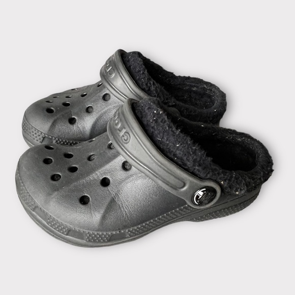 CROCS | Shoes | Crocs Classic Black Fleece Lined Clog 11 | Poshmark